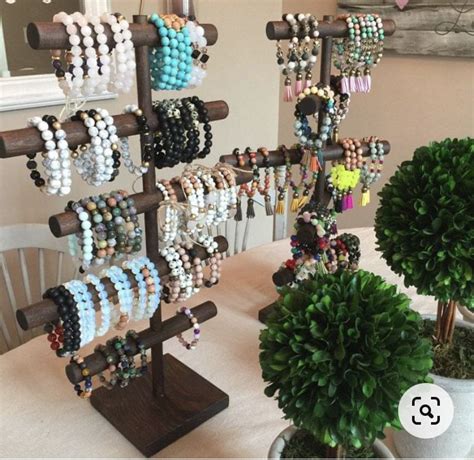 Pin By Candy On Bracelets And More Jewelry Display Cards Diy Jewelry