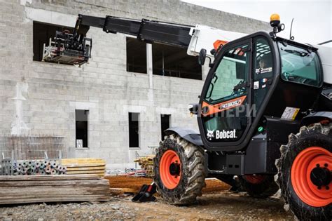 Телескопический погрузчик Bobcat T40 180 Бобкэт купить по выгодной цене у официального