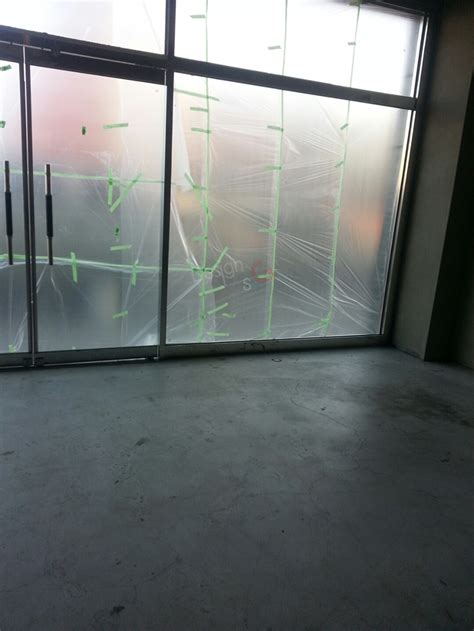 피터의 작업실 노출콘크리트몰탈바닥에는 역시 셀프레벨링 빈티지바닥이지