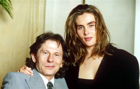 Emmanuelle Seigner Jeune Superstars Blog