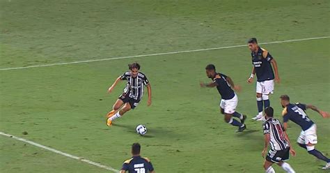El Grosero Error En Salida De Carlos Zambrano Que Terminó En El Segundo Gol De Atlético Mineiro