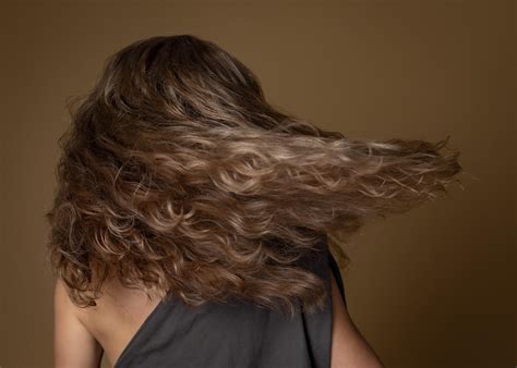 The Startup Microdose Podcast 👯‍♀️ Brilliant Exploration Into The