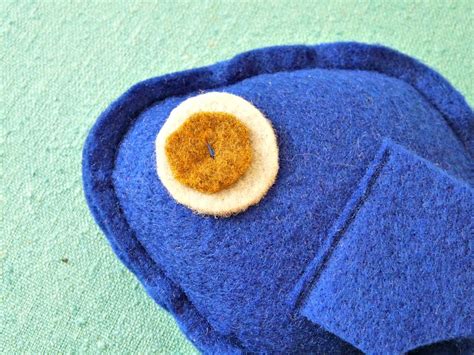 How To Sew Your Own DIY Catnip Stuffed Cat Toy Dans Le Lakehouse