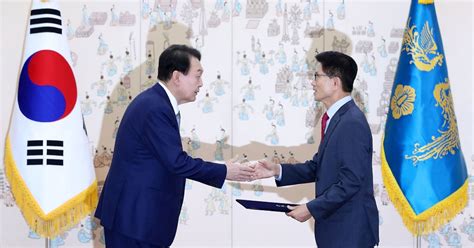 尹 김문수 인선 배경 묻자 노동 현장 가장 잘 아는 분