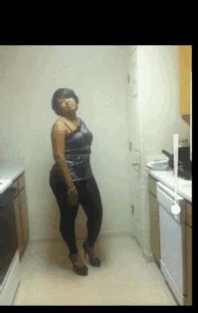 Sexy Woman Bending Over S Tenor