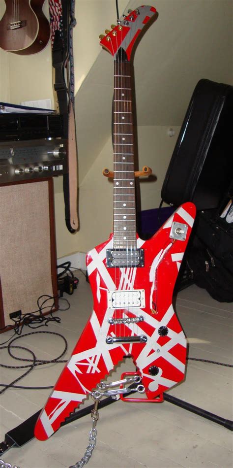 Eddie Van Halens Explorer Eddie Van Halen Van Halen Cool Guitar