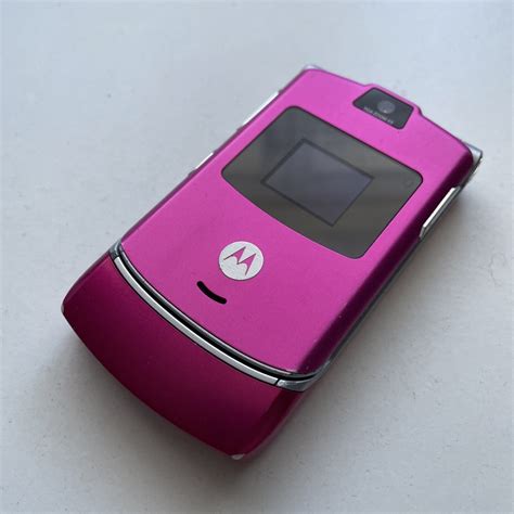 Motorola Flip Phone Pink Motorola Razr Paris Hilton Edition