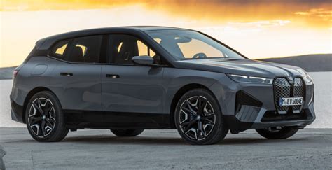 Bmw Ix Xdrive 50：電気仕掛けのモンスター The Rake Japan The Modern Voice Of
