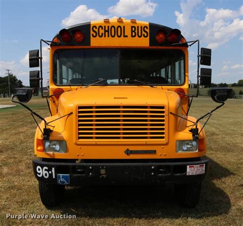 1997 International 3800 Bus In Marion Ks Item Db9293 For Sale