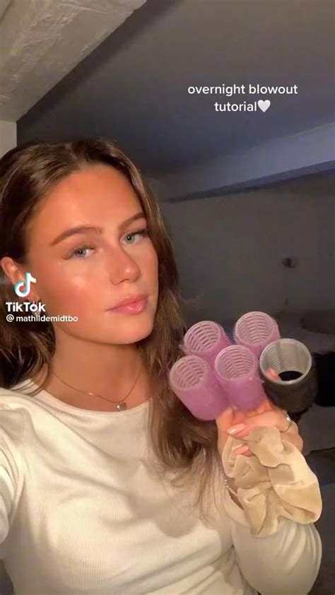 Heatless Curls With Rollers Video Hair Tutorial Hair Rollers Tutorial Hair Rollers