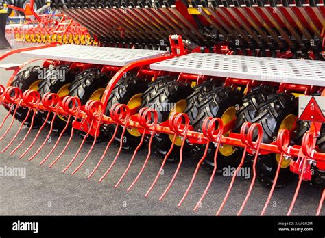 New Equipment Trailer Seeder For Tractor Seeder Exhibition Of New