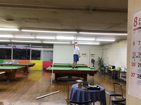 専属電気屋さん サルーンで気分上々