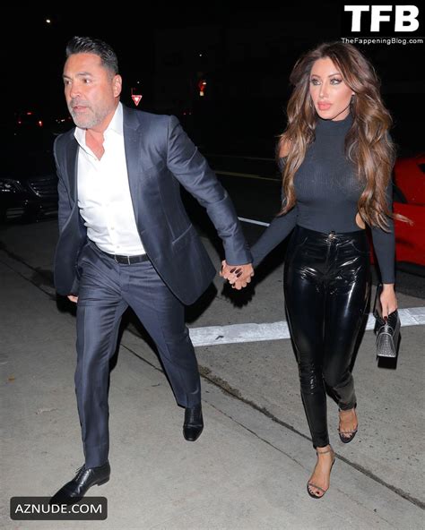 Holly Sonders Sexy Seen Flaunting Her Hot Body In Santa Monica Aznude