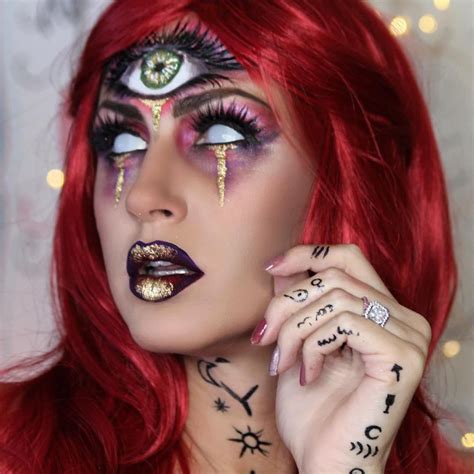 15 Stunning Fortune Teller Makeup Looks That You Can Totally Pull Off