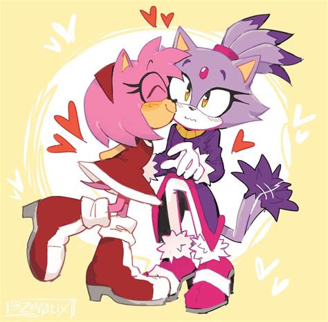 Blaze The Cat And Amy Rose Kiss