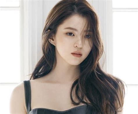 Clip Han So Hee 18 Bên Bạn Diễn Cực Căng Phim Giả Tình Thật