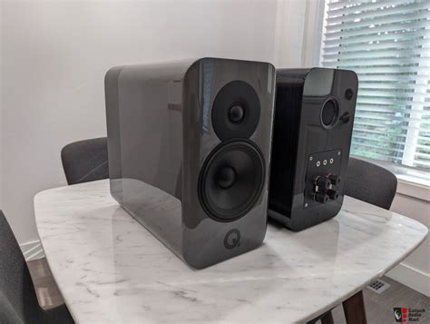 Q Acoustics Concept 300 Bookshelf Speakers Photo 5822011 Canuck