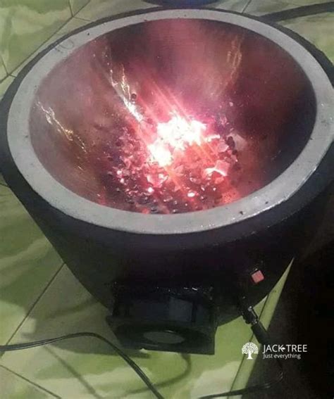 පොල්කටු අගුරු ලිප දිවයි