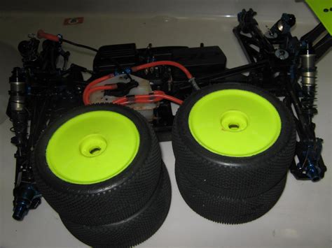 LIGHTLY USED Team Associated RC T Factory Team Championship Edition