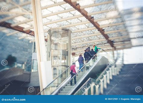 Blurred City Tilt Shift Editorial Photo Image Of Tilt 38412981