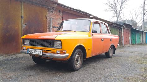 День забот и вотэтовотвсе И опять никто никуда не едет… — ИЖ Москвич