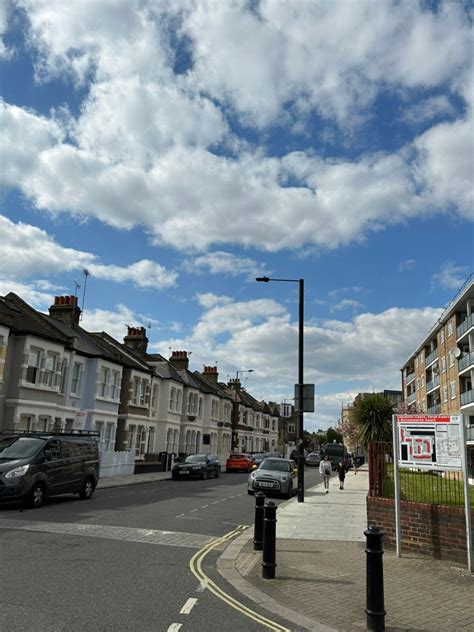 [런던 숙소 추천] 안전한 동네에 위치한 가성비 좋은 에어비엔비 네이버 블로그