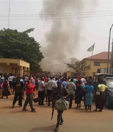 Many Feared Killed As Hoodlums Hit Inec Police Offices In Awka Pm News