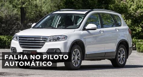 Falha No Piloto Automático Faz Com Que O Motorista Fique Preso Em Carro