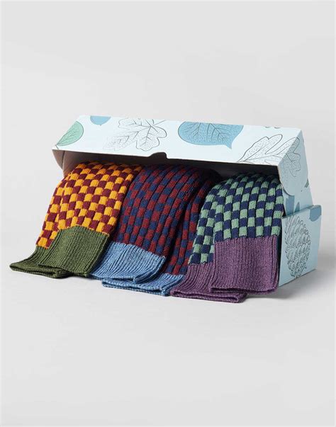Sock T Box Checkerboard