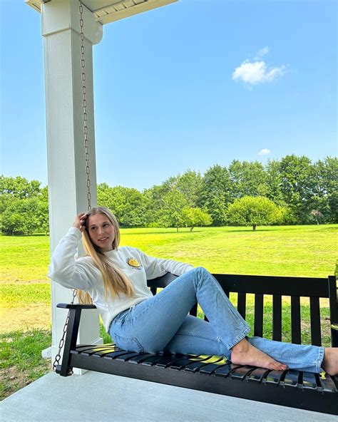 Olivia Krolczyk Smile And Protect Life ☀️ Instagram