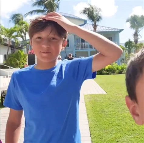 Fgteev Chase Icon Girl Problems Fangirl Problems Celebrity Crush