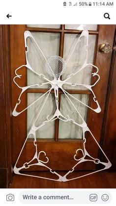 260 Plastic Hanger Craft Ideas Hanger Crafts Plastic Hangers