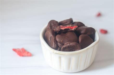 Chocolate Covered Freeze Dried Strawberries The Harvest Skillet
