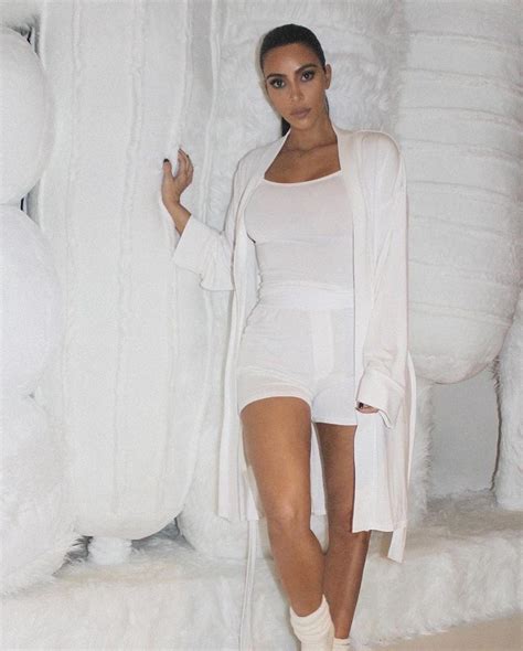 Kim Kardashian Sexy Eve Of Christmas Photos The Fappening