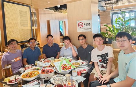 组内活动 四川大学高分子学院肖明课题组
