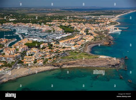 Cap Agde Beach Languedoc Roussillon Fotos Und Bildmaterial In Hoher