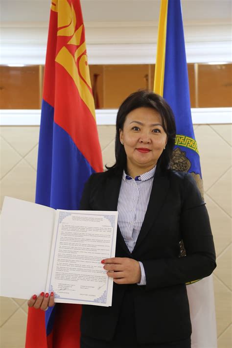 Сүхбаатар дүүргийн Засаг даргаар Х Болормааг батламжиллаа