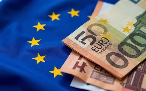Eur Usd Forecast Ahead Of The Ecb Interest Rate Decision