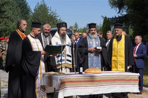 Заупокойна литургия и почетен караул за Илинден в м Предела по случай 120 години от Илинденско