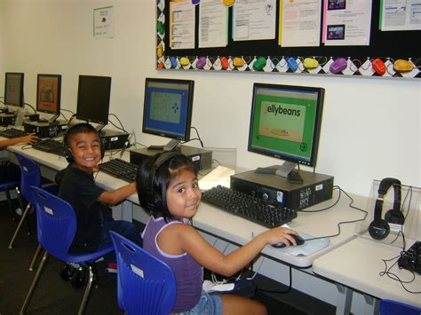 Mrs Guntorius Kindergarten Class Computer Lab