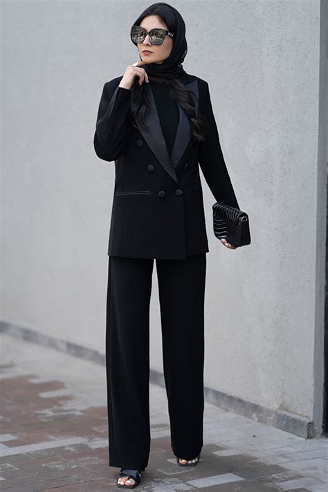 شلوار کرپ مشکی یکسره آزاد مرتا استایل