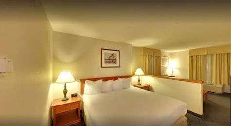 Days Inn And Suites By Wyndham Niagara Falls Centre St By The Falls