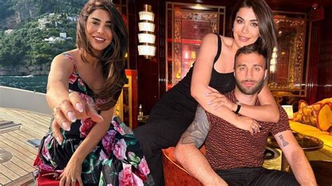 Ebru Şancı Böyle Beceriksiz Kadınlar Da Koca Buluyor Pes Son