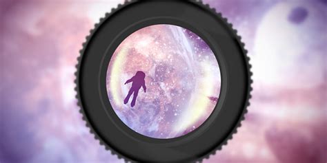 별들로 가득 찬 우주 추상적인 행성과 망원경 렌즈에 있는 우주 비행사의 실루엣 3d 렌더링 감시에 대한 스톡 사진 및 기타 이미지 Istock