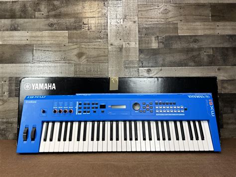 Yamaha Mx61bu 61 Key Music Synthesizer Blue 889025107587