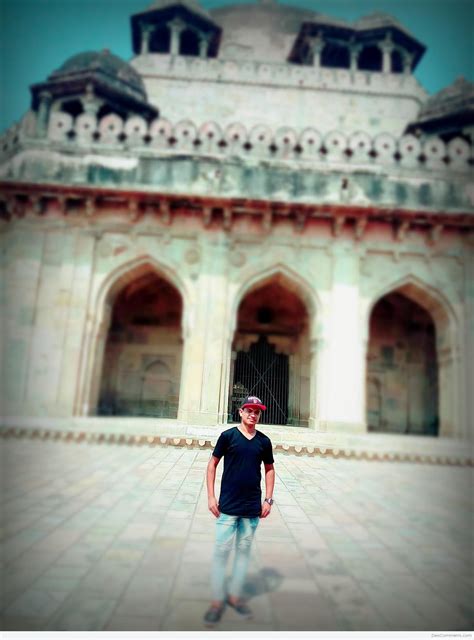 Sameer Khan Desi Comments