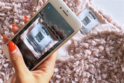 Blockchain Tech In The Fashion Industry Transparency Traceability And Efficiency Hackernoon