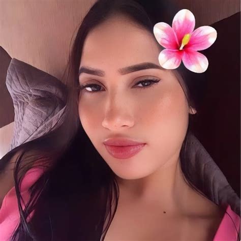 Nicolly Fontenele On Threads