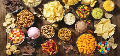 A Dietitian Explains What Your Food Cravings Mean Hum Nutrition Blog
