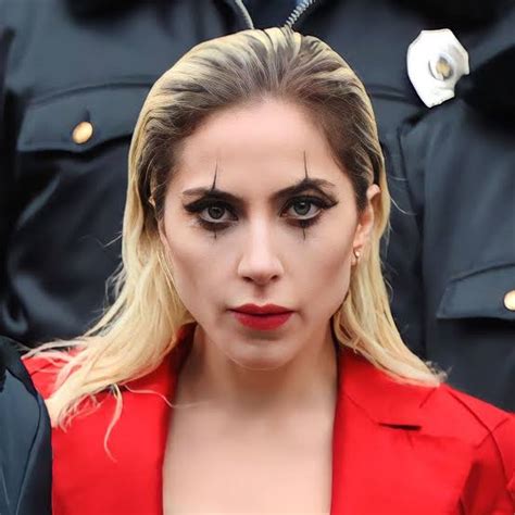 Lady Gaga Wraps Joker Sequel Fans Compare Her With Heath